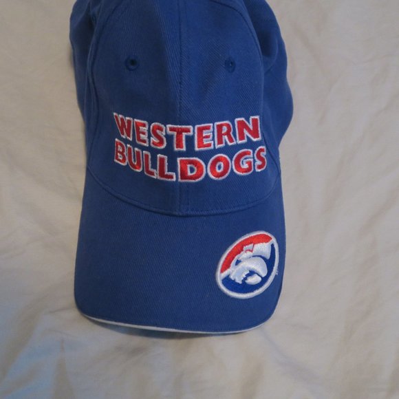 FUBU | Accessories | Fubu Western Bulldogs Afl Australian Football Hat ...